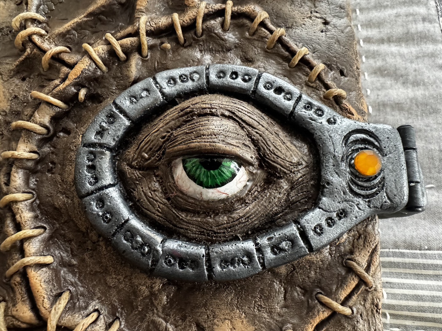 Hocus Pocus - Book of Spells | Scale Model Addict